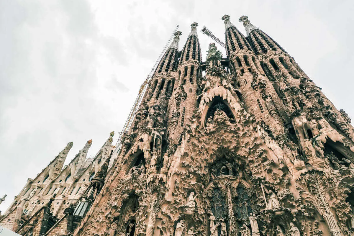 Travel Log of the La Tomatina Festival Tour in Barcelona, Spain ...